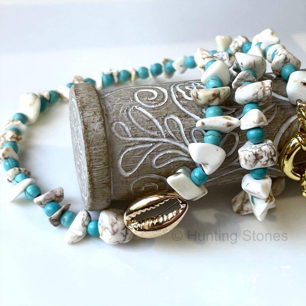 Howlite stone shell necklace 40cm - Hunting Stones